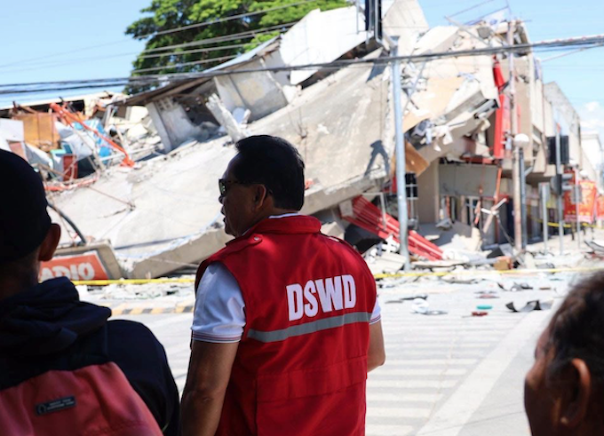 Tsunami advisories issued in Pacific after 7.8 Philippines earthquake ...